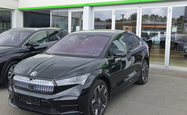 EN17572 Skoda Enyaq Rs