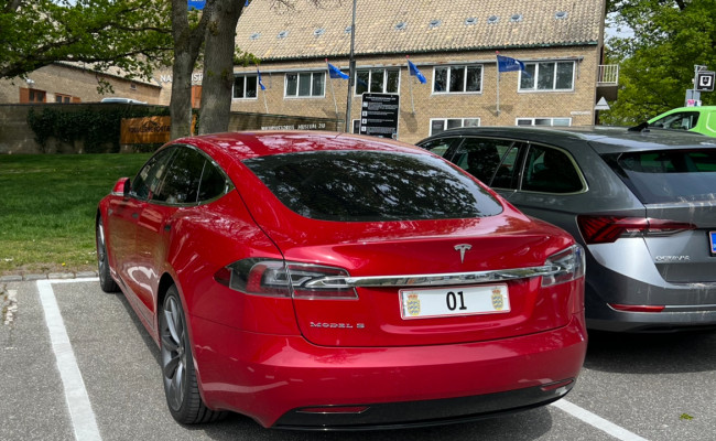 01 Tesla Model S P100d 5-dr Fixed Ratio