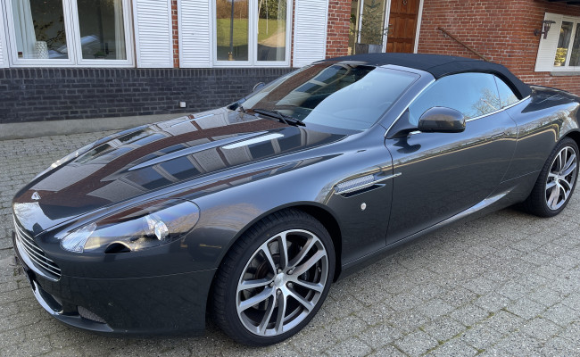 EJ95151 Aston Martin Db 9 B22