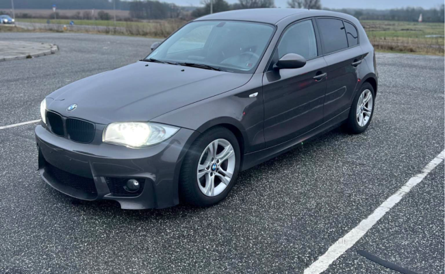 EH21797 Bmw 1 Serie 120d