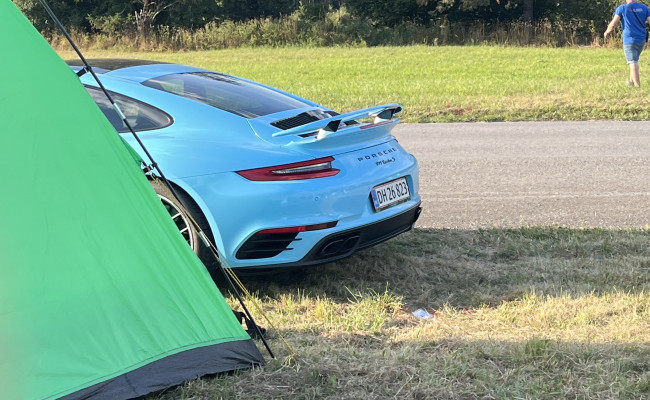 DY79348 Porsche 911 Turbo S Cw22