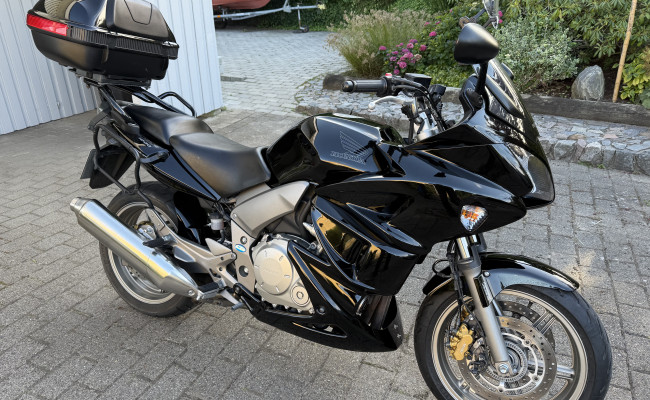 HC10318 Honda - Cbf 1000 A