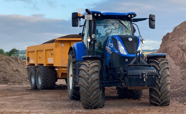 DR97075 New Holland T7.225 Ac D1