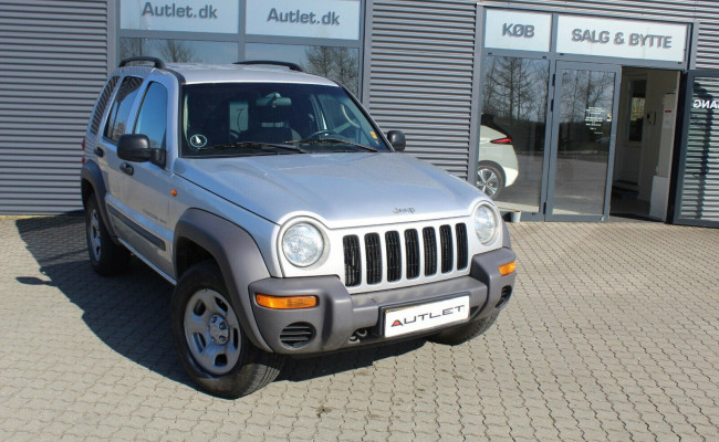 DH32817 Jeep Cherokee Van 2,8 Crd Aut.