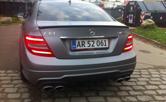 AY55821 Mercedes-benz C63 Amg