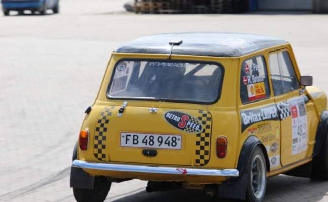 FB48948 Morris 850 Uoplyst