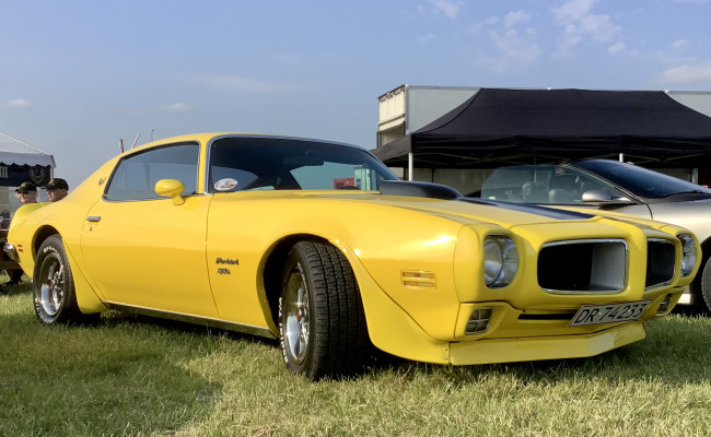 DR74233 Pontiac Firebird Uoplyst