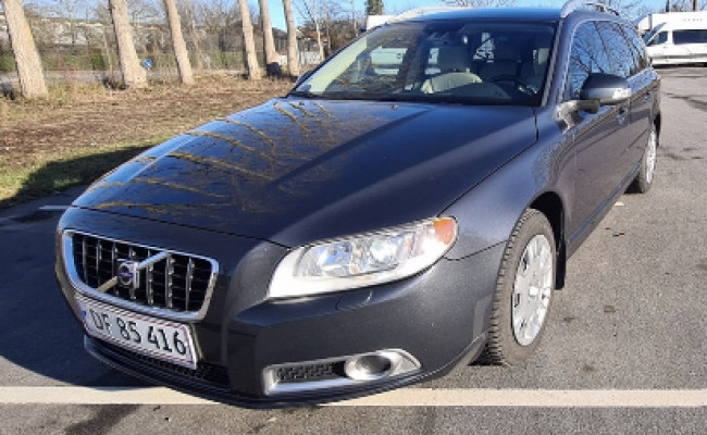 DF85416 Volvo V70 2,5 T Aut.