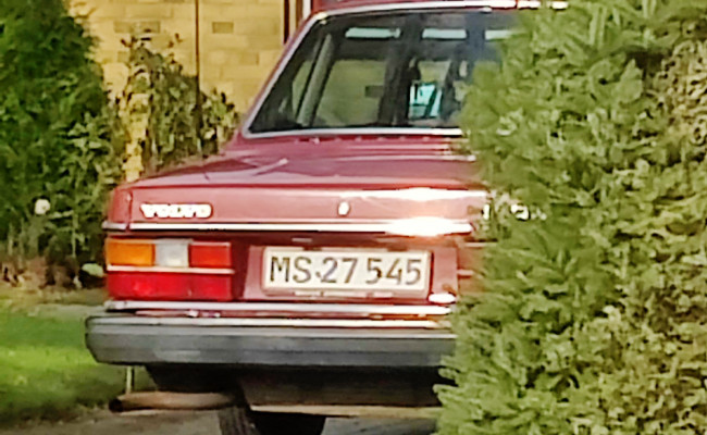 MS27545 Volvo 240 Uoplyst