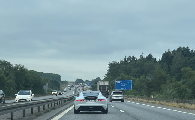 DM34271 Jaguar F-type Coupe 2,0