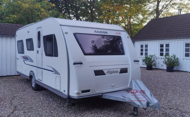 FG2723 Adria Alpina 563 Ul Uoplyst
